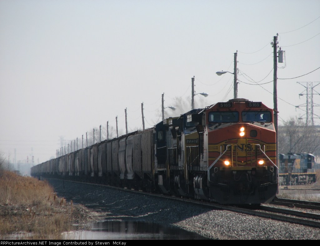 BNSF 5165